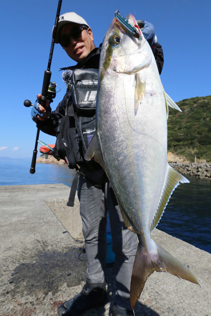 ヒロセマンのショアジギ道場R vol.21 「フォールのアタリを獲るジグセッティング」 | 釣りの総合動画サイト「Vish（ヴィッシュ）」