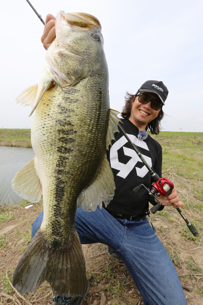 三原節[みはらぶし]vol.15 「NEXT淀川ゲーム！ 狙いはロクマル」 | 釣りの総合動画サイト「Vish（ヴィッシュ）」